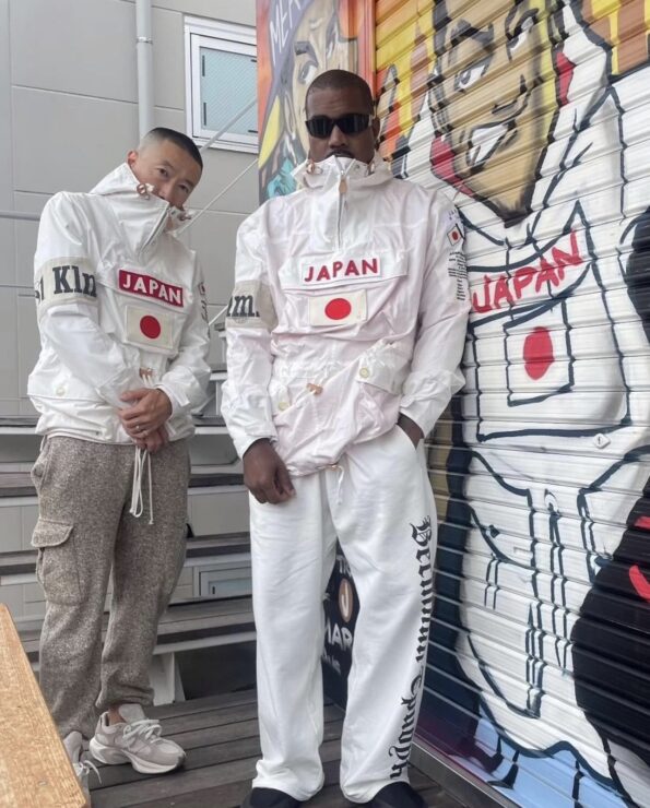 Ye が YZY の新作スニーカー BL-01 "The Bullys" を公開 - Yakkun StreetFashion Media