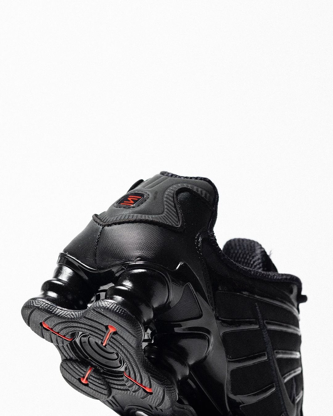 NIKE WMNS SHOX TL “Black” が発売 - Yakkun StreetFashion Media